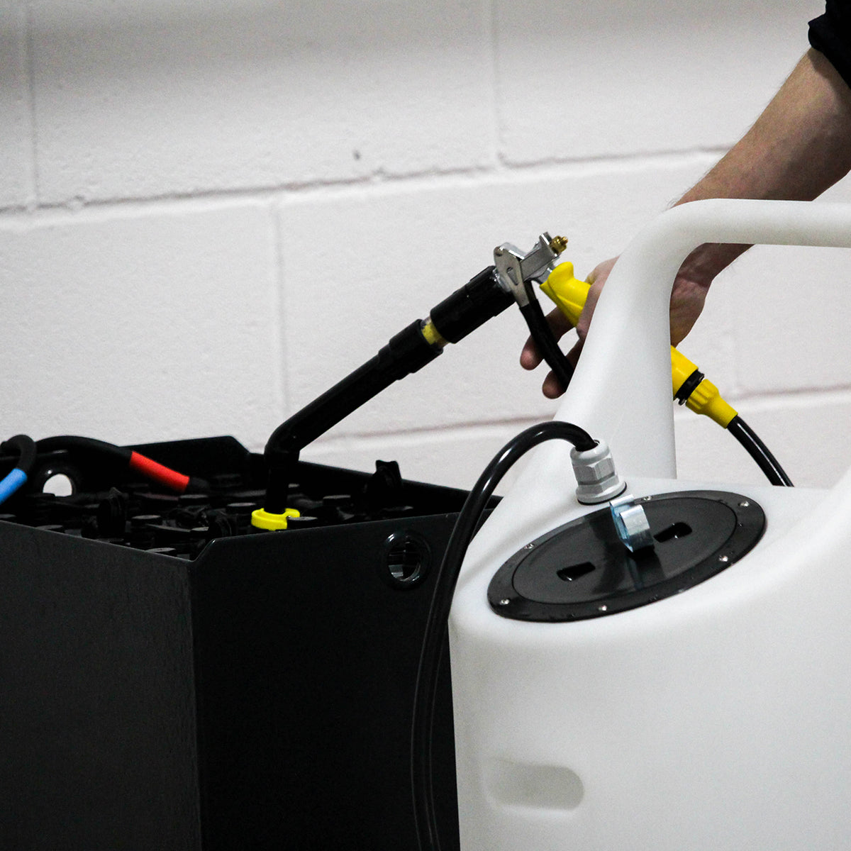 HydroFill Pro Battery Watering Cart – Battery Accessories